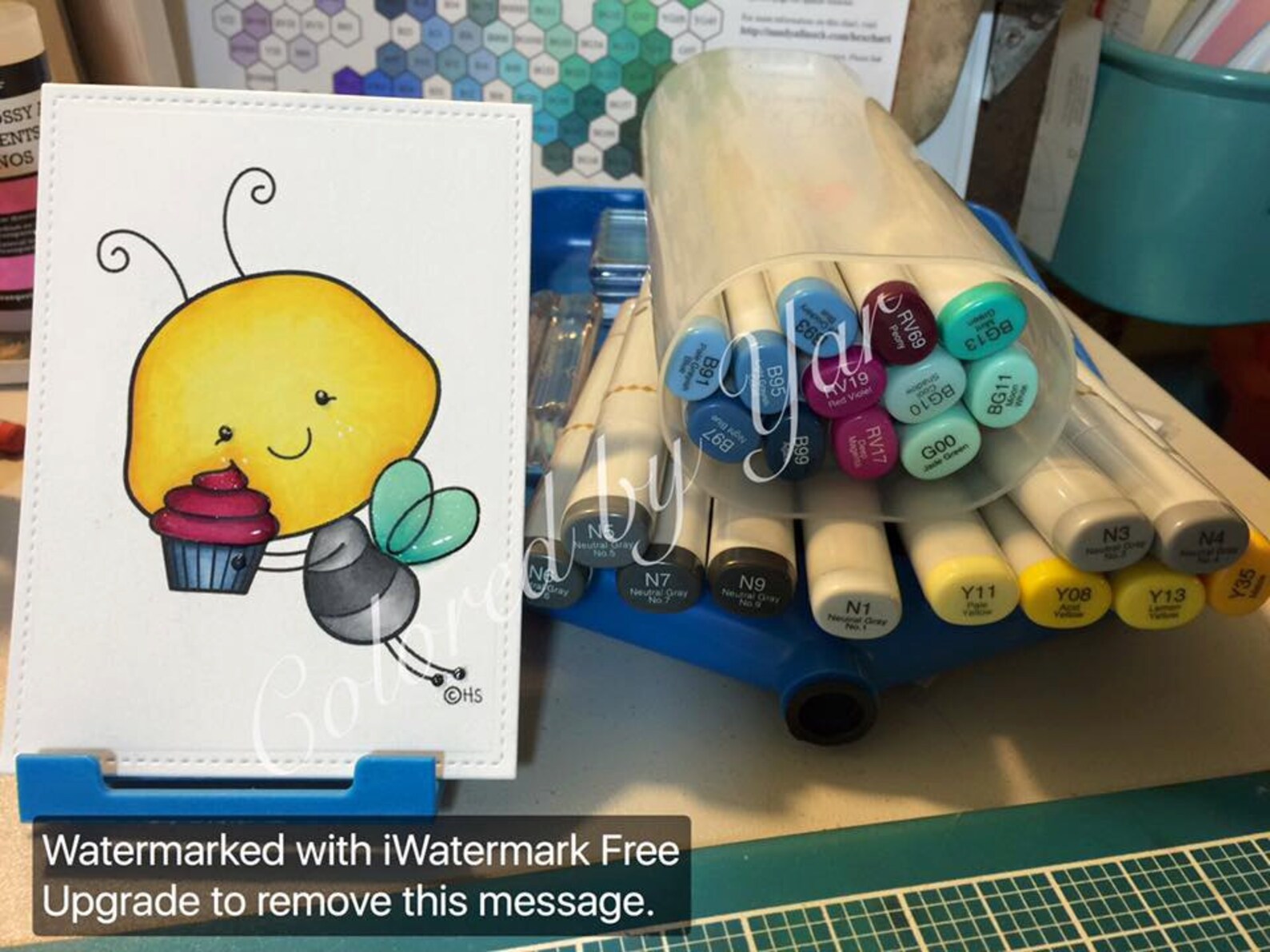 Cupcake Bee Digital Stamp Birthday Stamp Digital Cupcake - Etsy