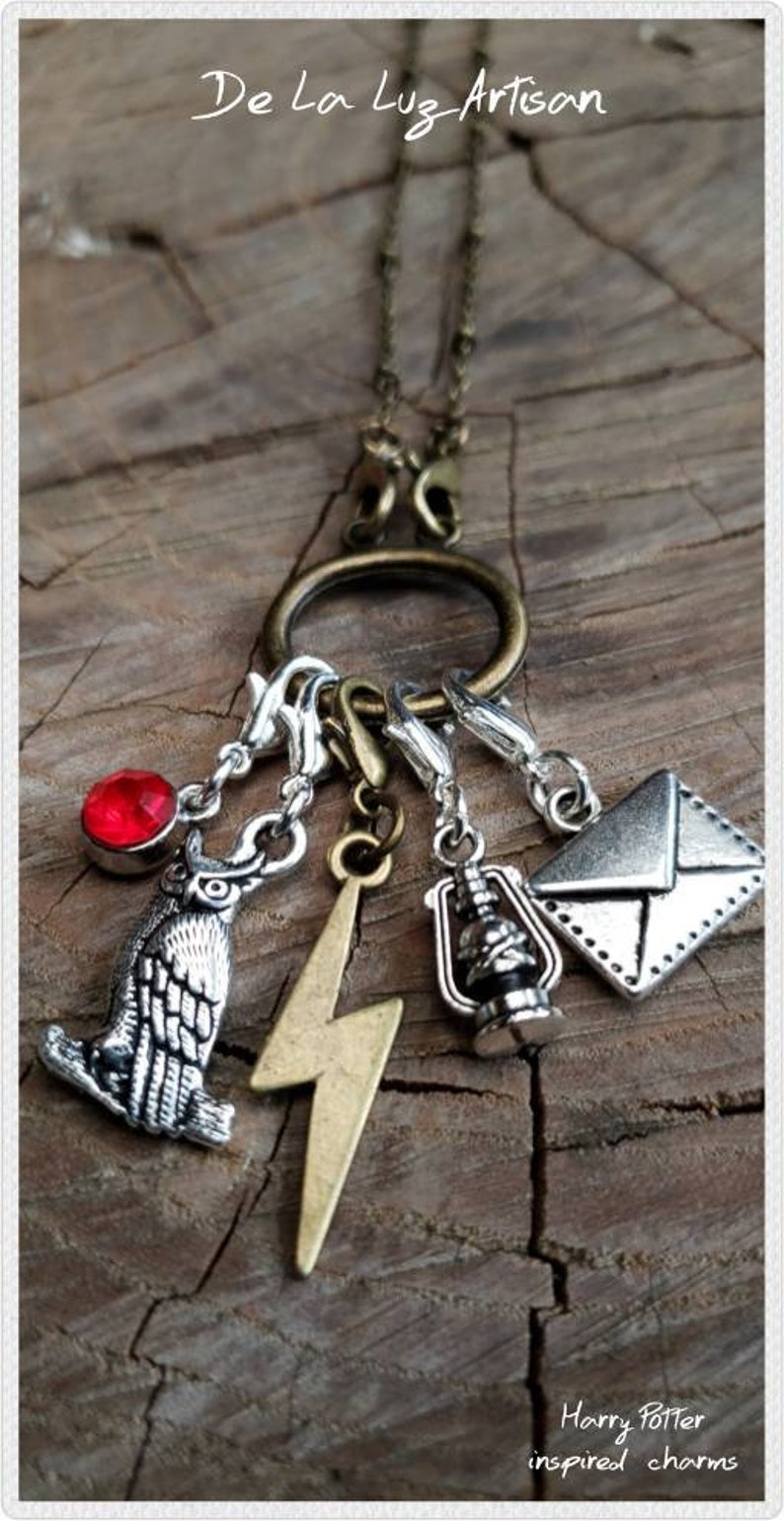 Wizard Charm Necklace Fan Fandom Cosplay House Color Gift - Etsy