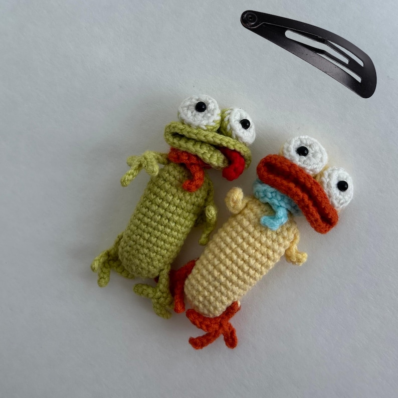 2-in-1 Frog and Duck Crochet Fidget Toy – Stress Relief Pattern - Etsy