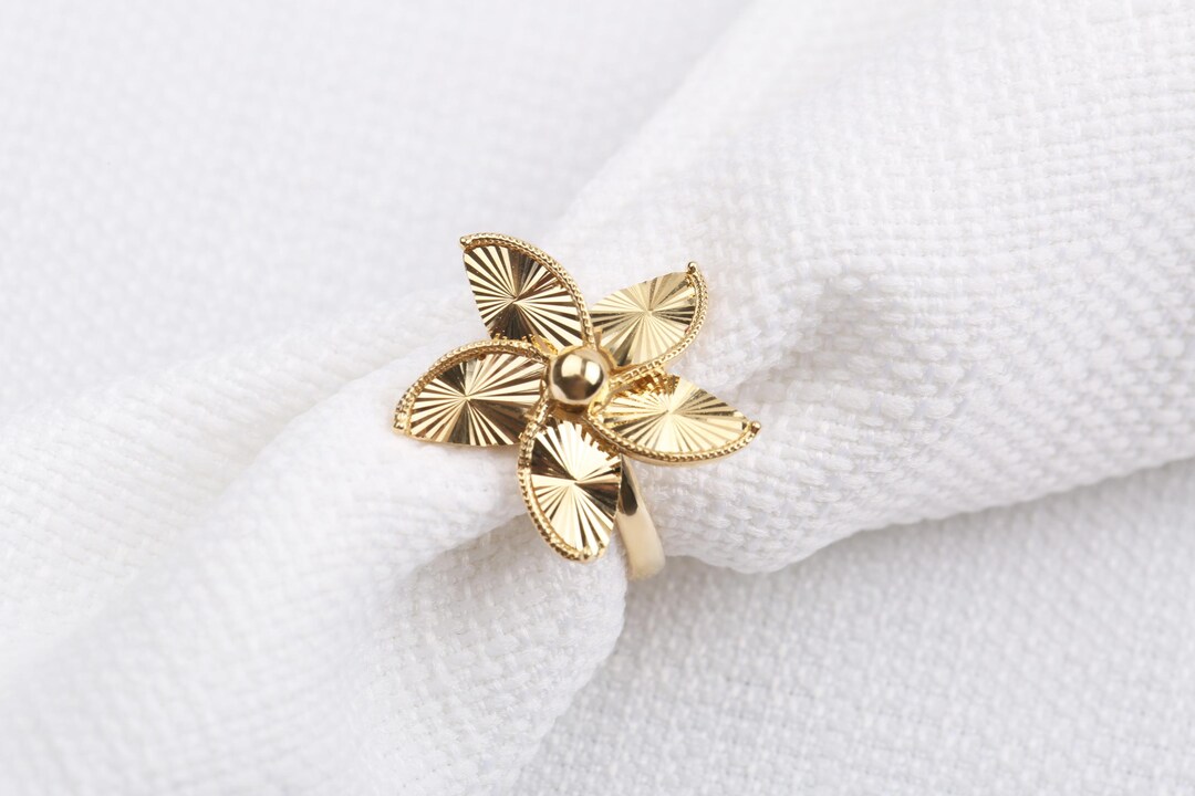 14K Solid Gold Flower Statement Ring – Bold Floral Jewelry for Women – Handmade Unique Gift for ...