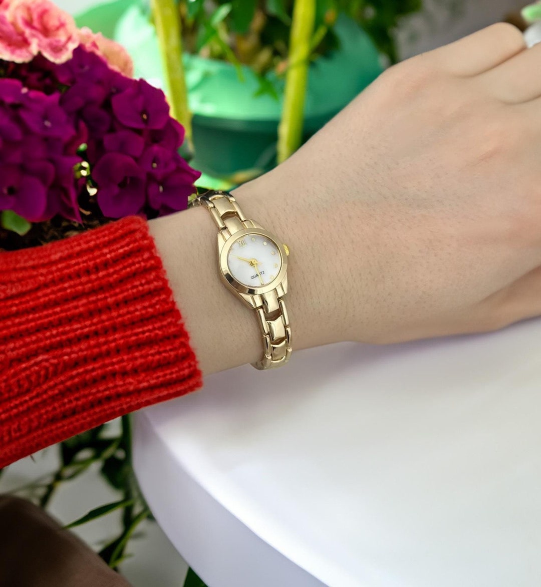 Dainty Watch, Cocktail Watch, Vintage Wrist Watch, Women Watch ...