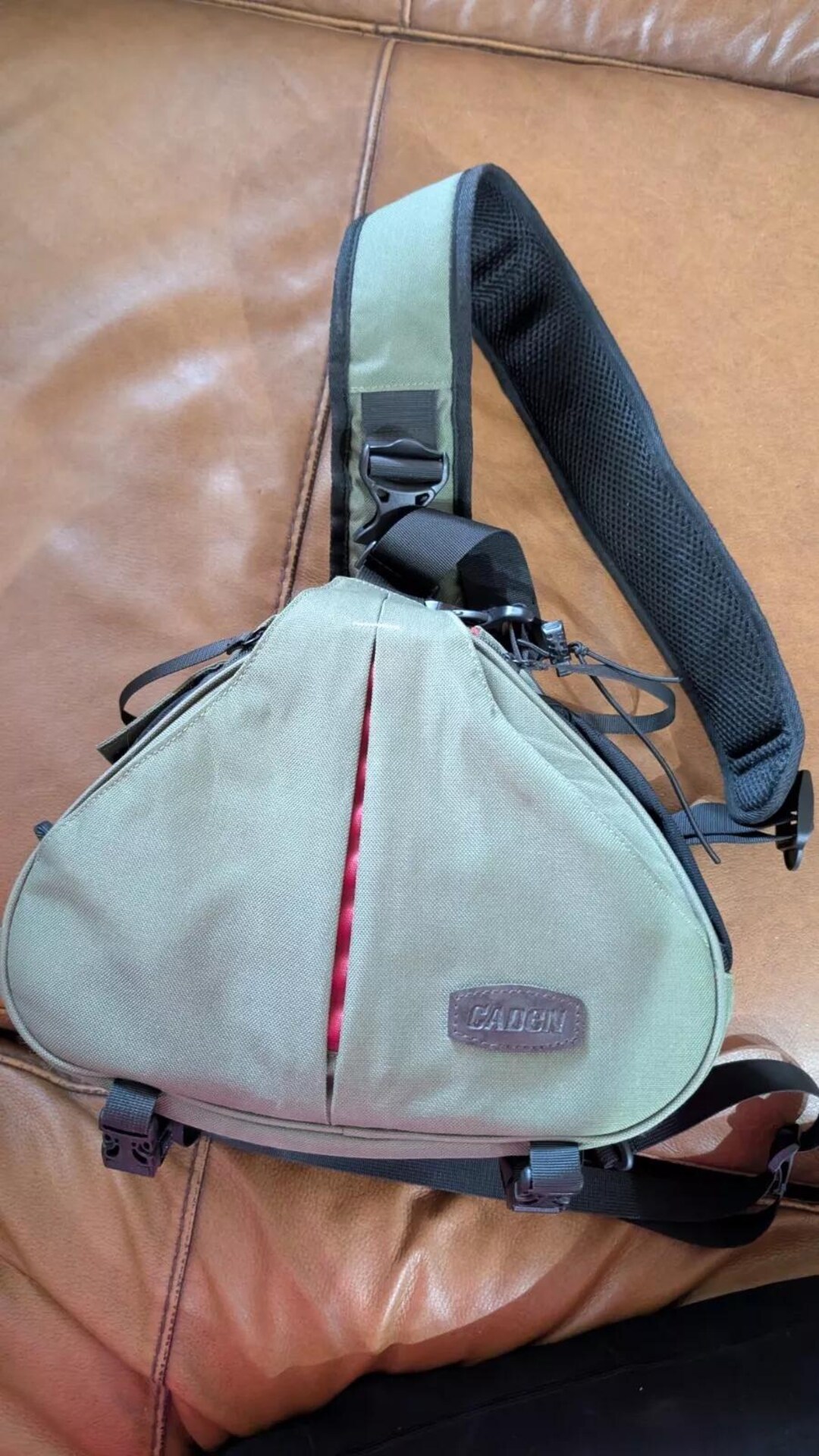 Caden Camera Bag Sling Backpack Camera Case Green, Barely Used Great ...