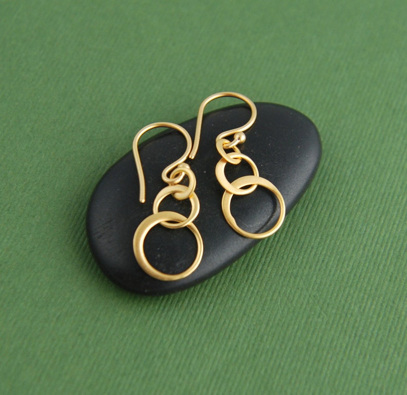 Gold Linked Circle Earrings Infinity Rings Interlocking | Etsy