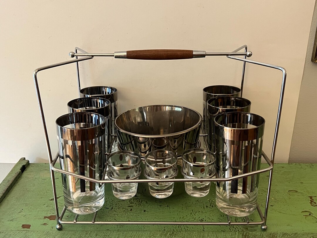 Dorothy Thorpe Mercury Bar Set Caddy | Silver Stripe Highball Glasses ...