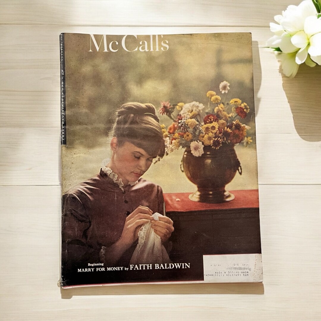 1947 Mccalls MAGAZINE October Issue Women's Fashion Fiction Home Decor ...