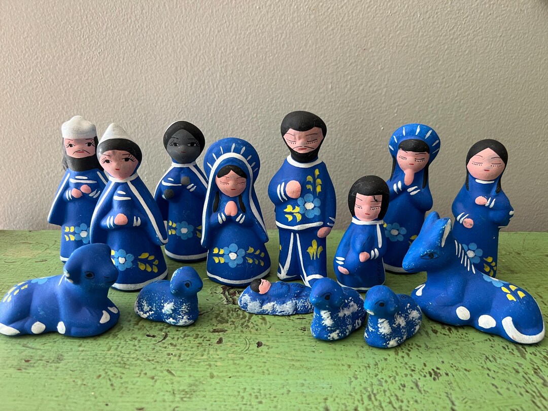 Hand Painted Mexican Nativity Set. Ceramic 14 Piece Christmas Decor Set ...