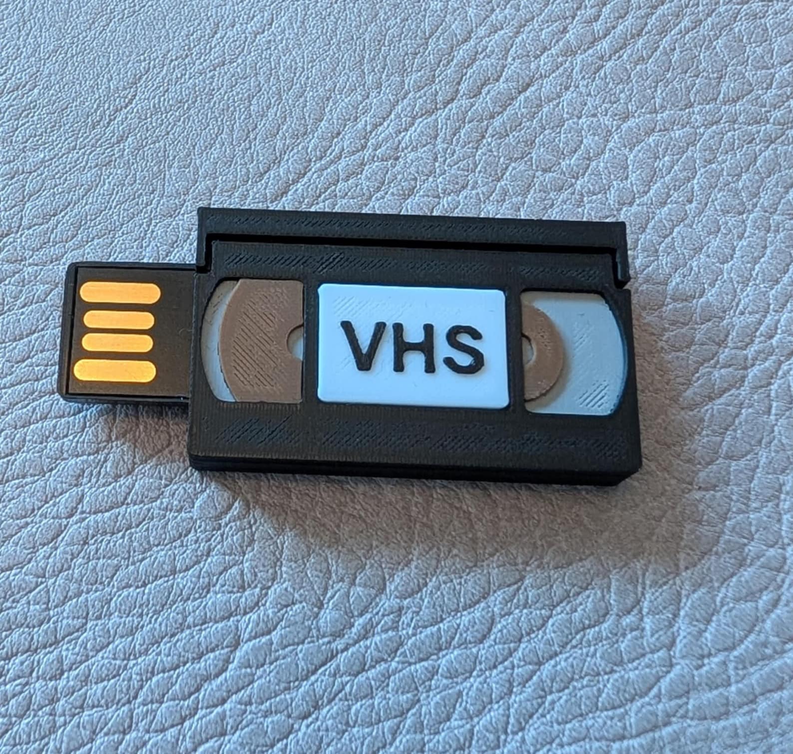 Retro VHS USB Flash Drive: Vintage-inspired Memory Stick - Etsy