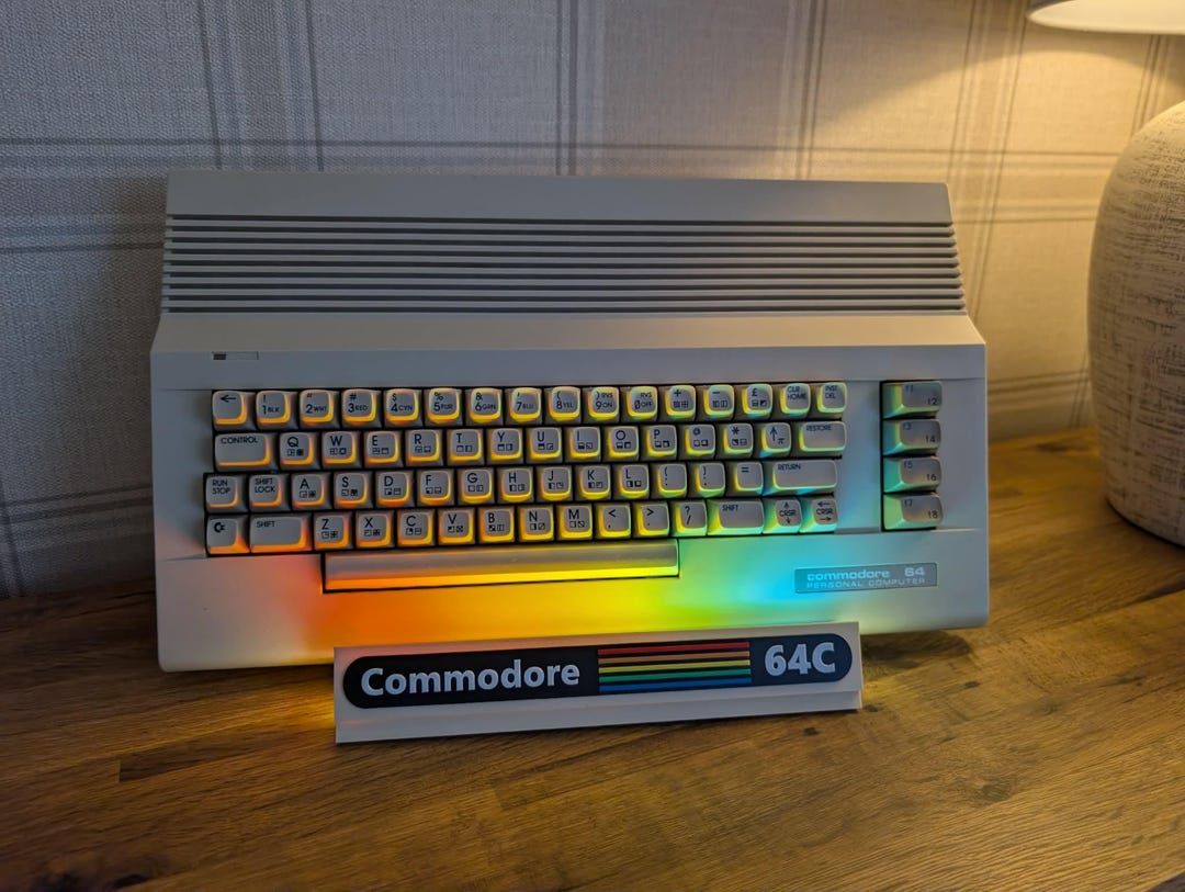 Commodore 64c Retro Display Stand With Lighting – 80s Computer ...
