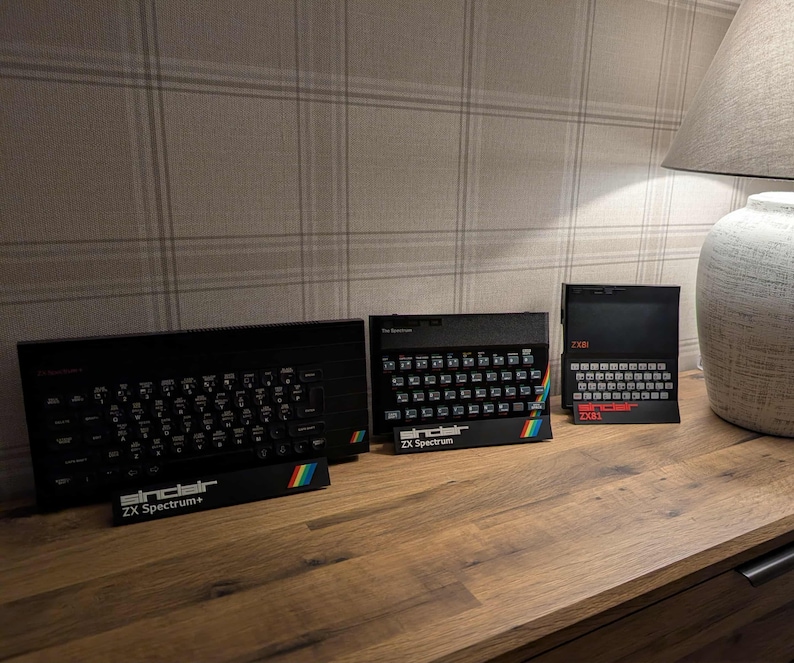Sinclair ZX Spectrum 128K Display Stand - Rainbow Glow Lighting - Etsy