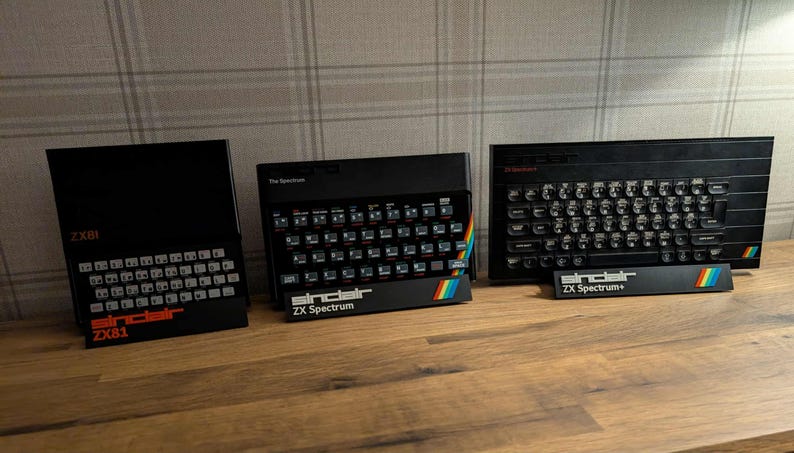 Sinclair ZX Spectrum 128K Retro Display Stand With Lighting – Classic ...
