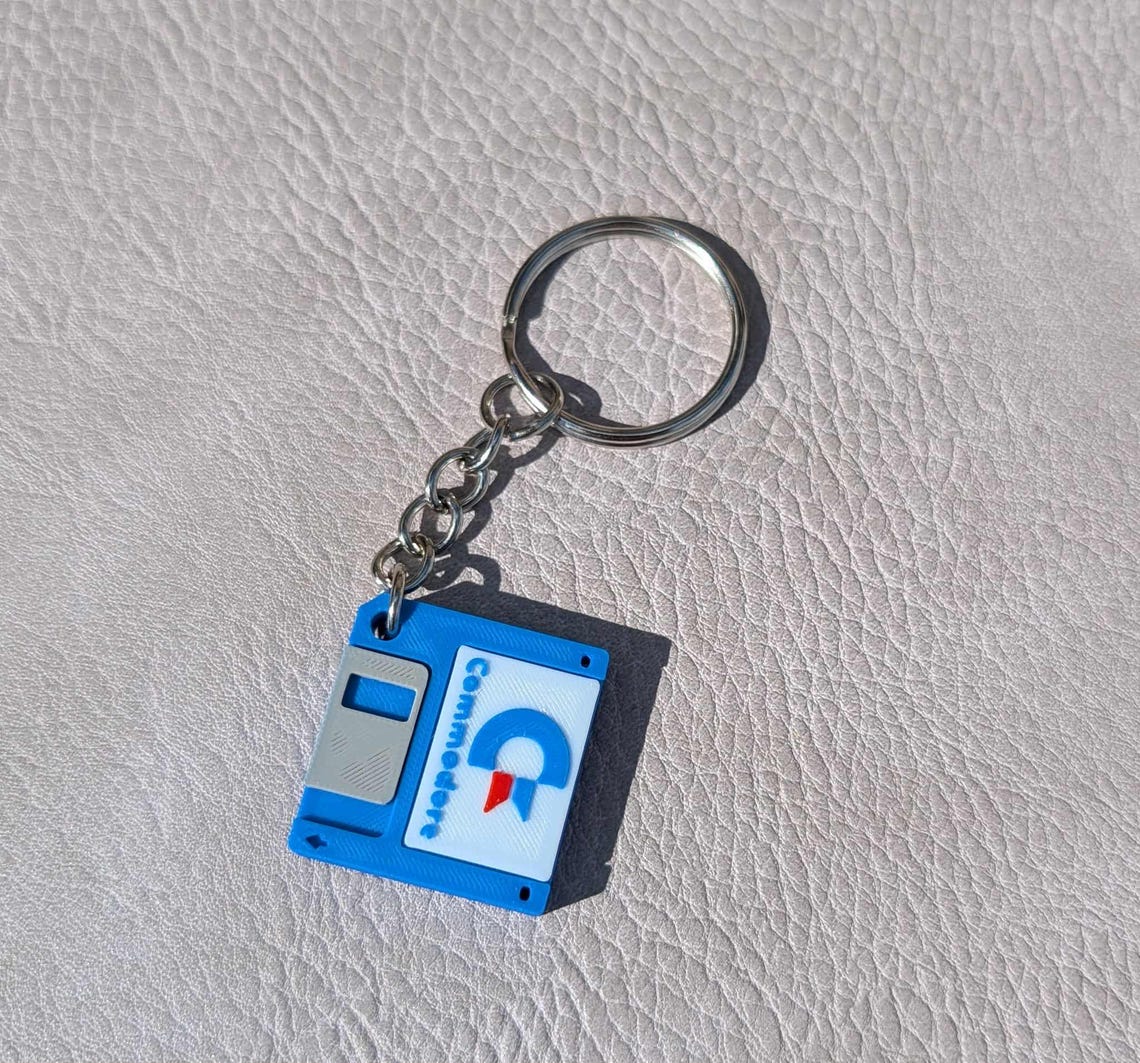 Commodore Floppy Disk Keyring: Retro 80s Computer Keychain - Etsy