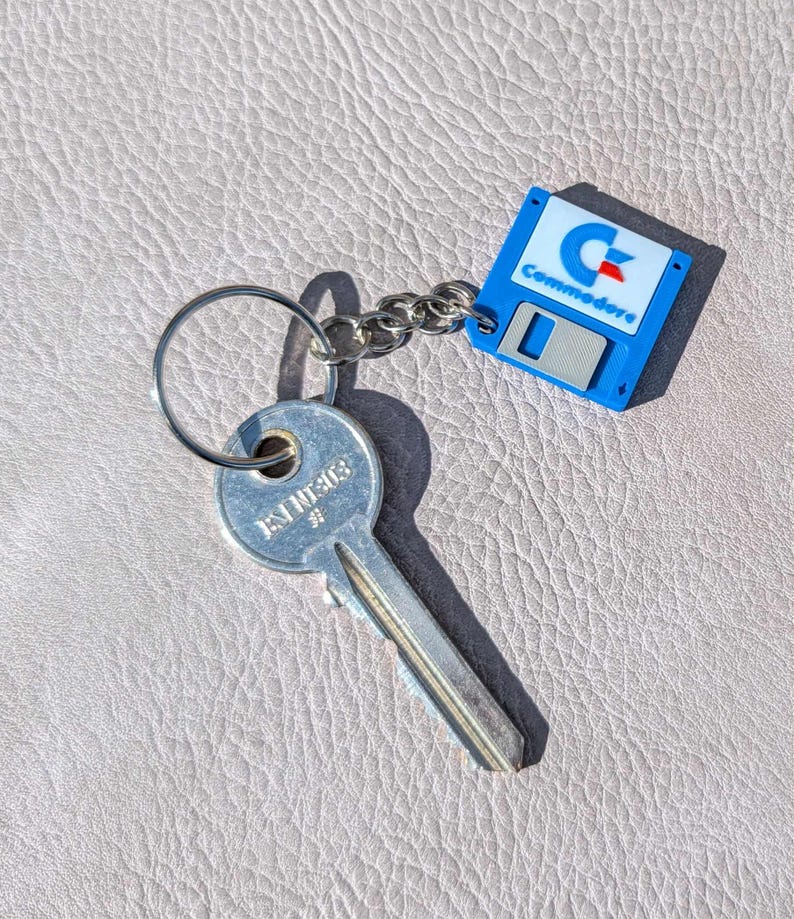 Commodore Floppy Disk Keyring: Retro 80s Computer Keychain - Etsy