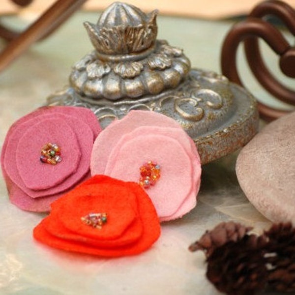 Holiday Bobby Pins - Etsy