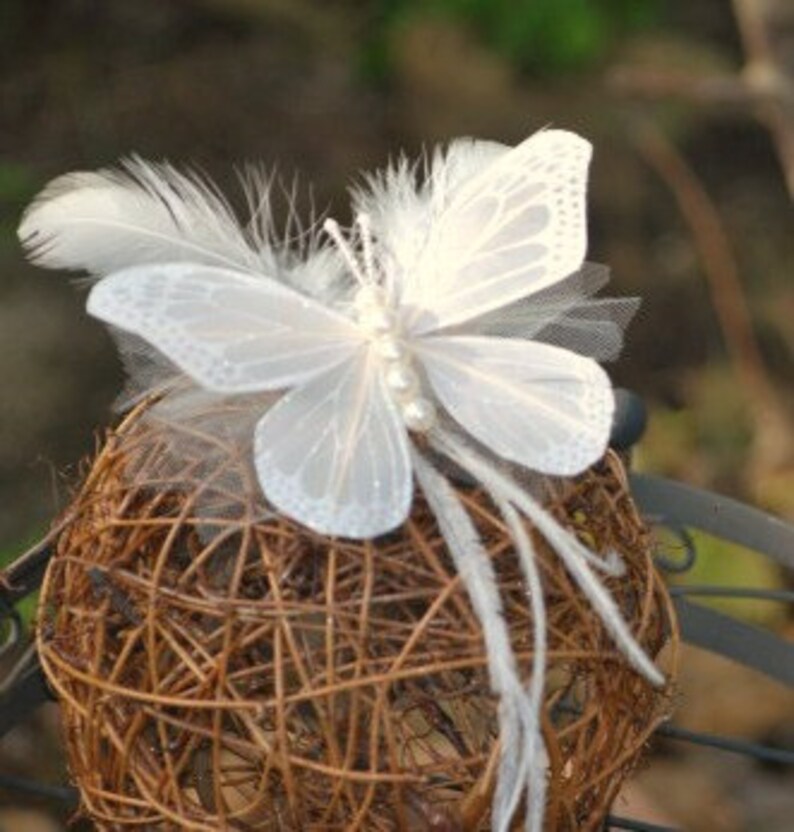 OFF WHITE Butterfly Stunning Hair Comb Feathers Ivory - Etsy