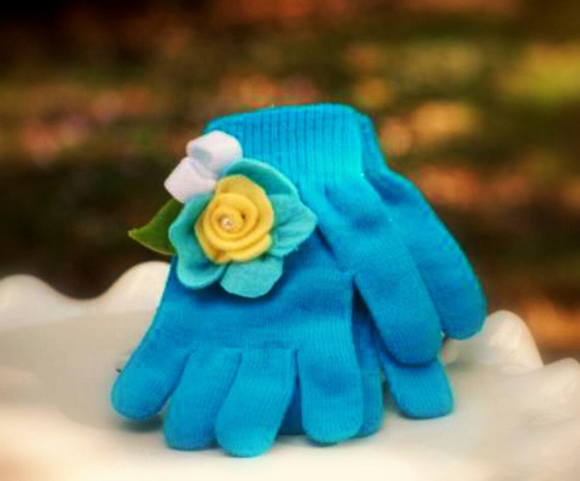 Turquoise Gloves Lime Green Leaves Yellow Aqua White Flower - Etsy