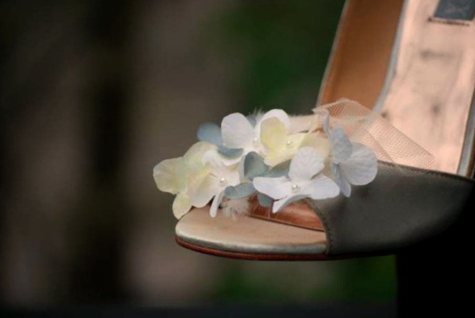 Shoe Clips Ivory Grey & Yellow Hydrangeas. Couture Bridesmaid - Etsy