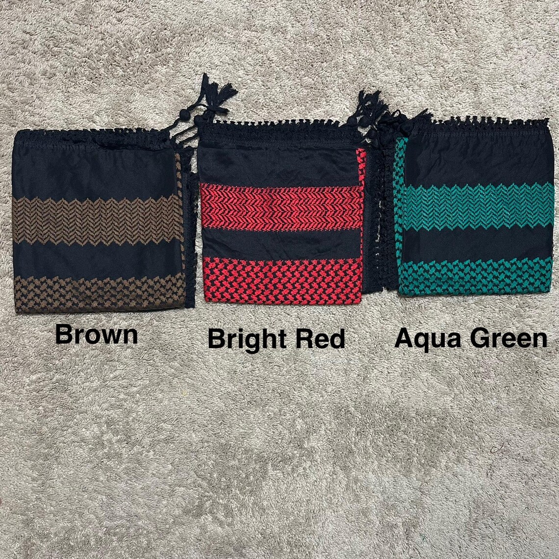 Traditional Keffiyeh Scarf: Jordanian Hattah Shemagh With Tassels - Etsy