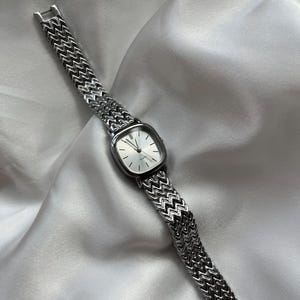 Vintage Silver Quartz Watch, Retro Square Dial Watch, Minimalist Silver ...