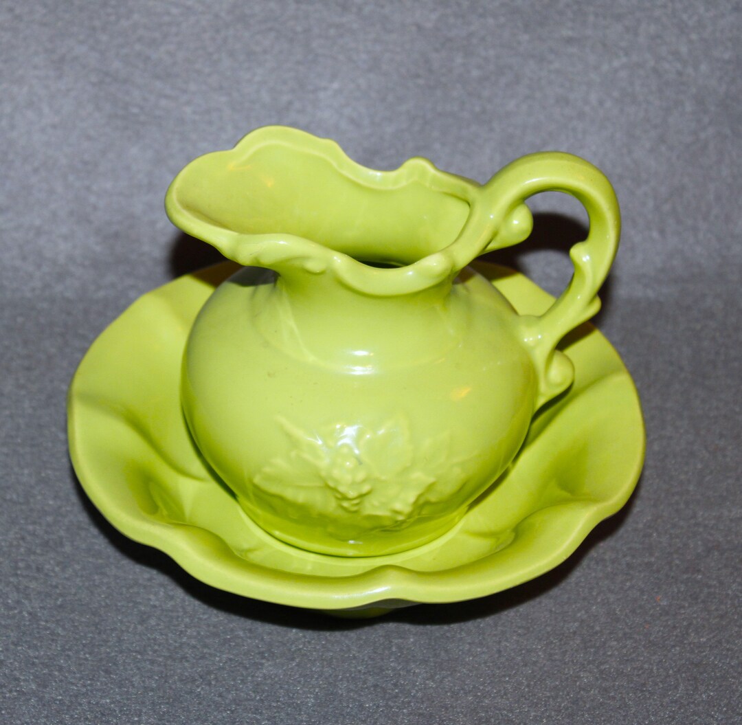 Vintage Vibrant Green Mccoy Pitcher and Bowl - Etsy