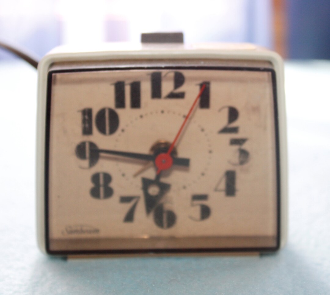 Sunbeam Acrylic Cube Alarm Clock - Etsy