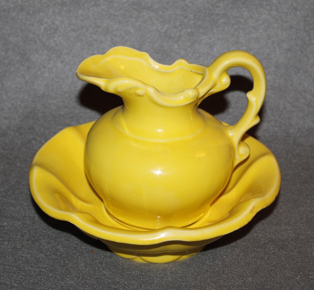 Vintage Sunny Yellow Mccoy Pitcher and Bowl - Etsy