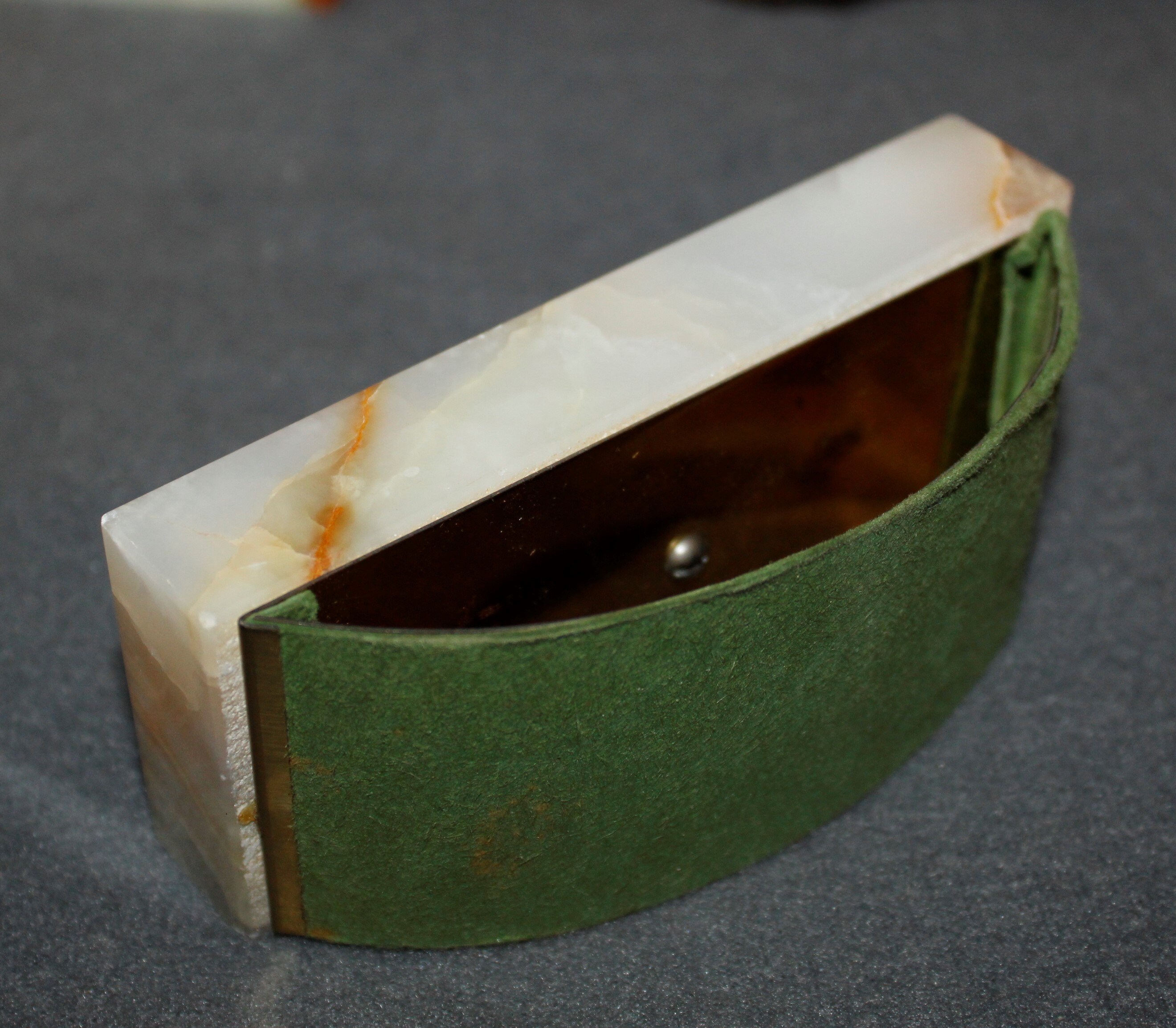 Vintage Onyx Desk Set Telechron Clock, Blotter, Pen Holder, Lidded Jar ...