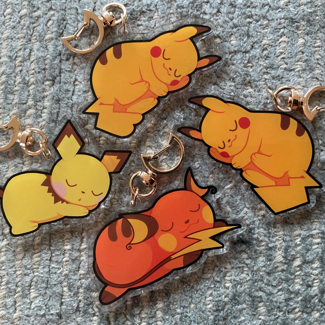 Sleepy Pichu, Raichu + Pikachu | Keychains - Etsy