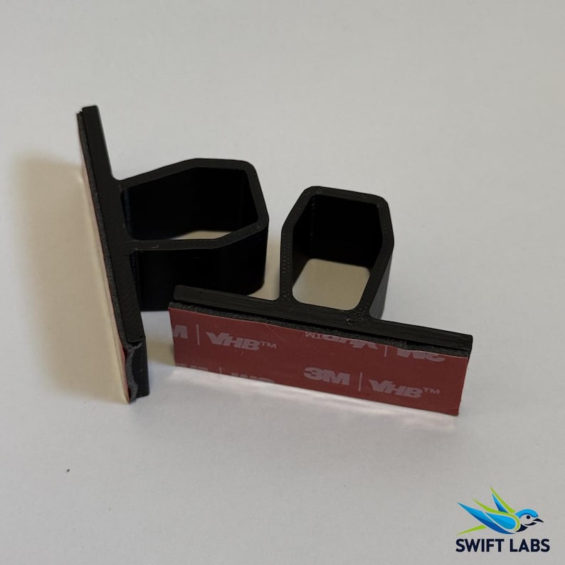 Audi Honeycomb Grille Number Plate Clip - Push & Lock - RS RS3 RS4 RS5 ...