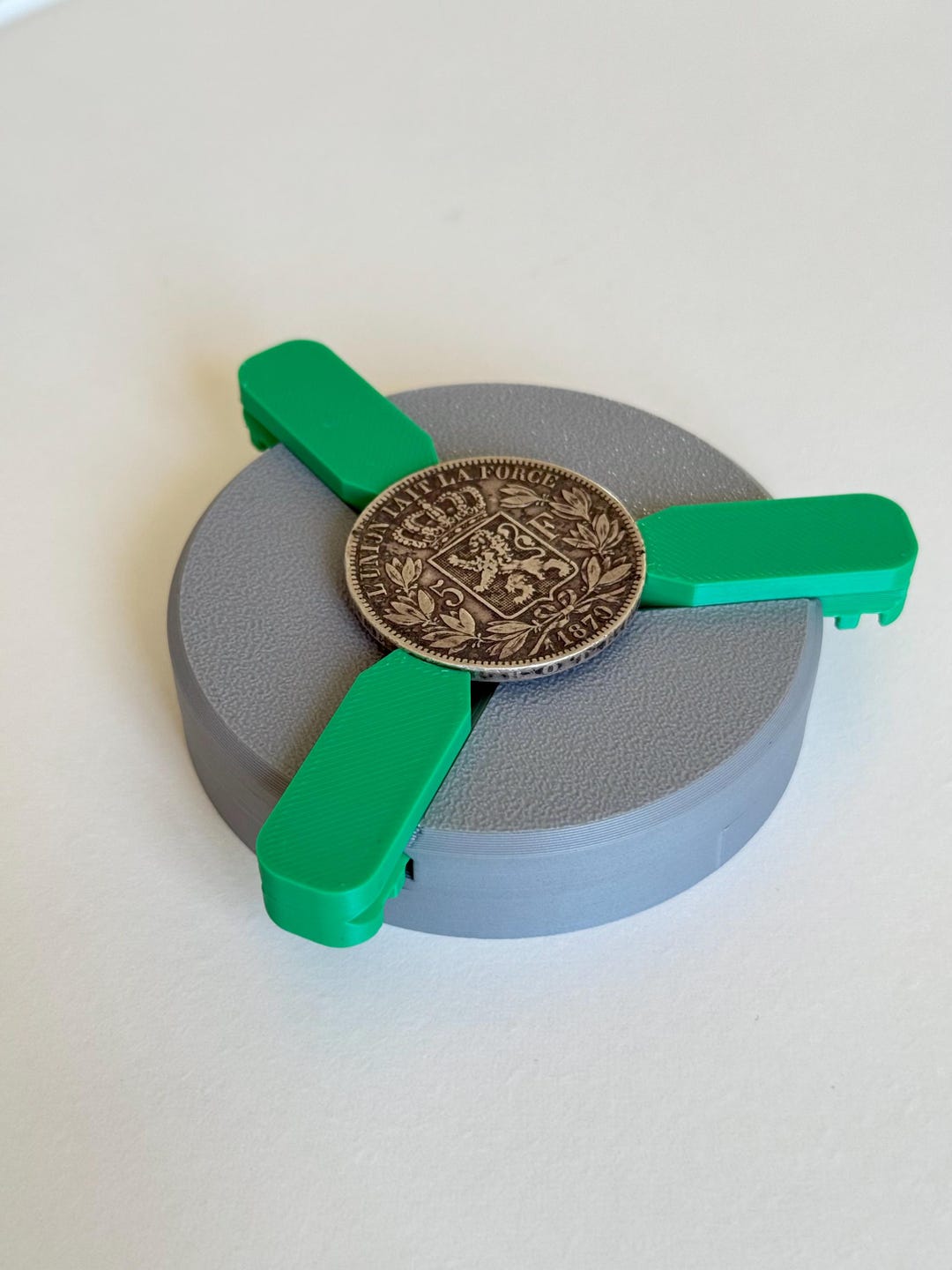 Coin Vice for Cleaning and Restoring Detecting Coins Without Screws - Etsy