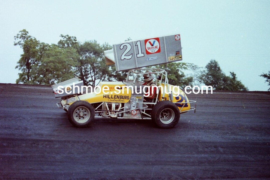 Andy Hillenburg 8x10, 1982 - Butler Speedway, WOO Sprint Cars; #881-6 ...