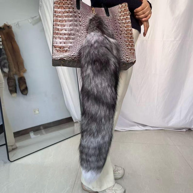 25" Fox Tails, Ethical Taxidermy Therian Tail Cosplay: Gray, Clip On ...