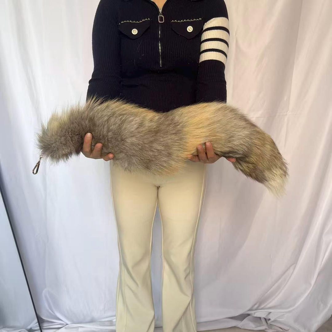 27" Fox Tails, Ethical Taxidermy Therian Tail Cosplay: Gray Gold, Clip ...