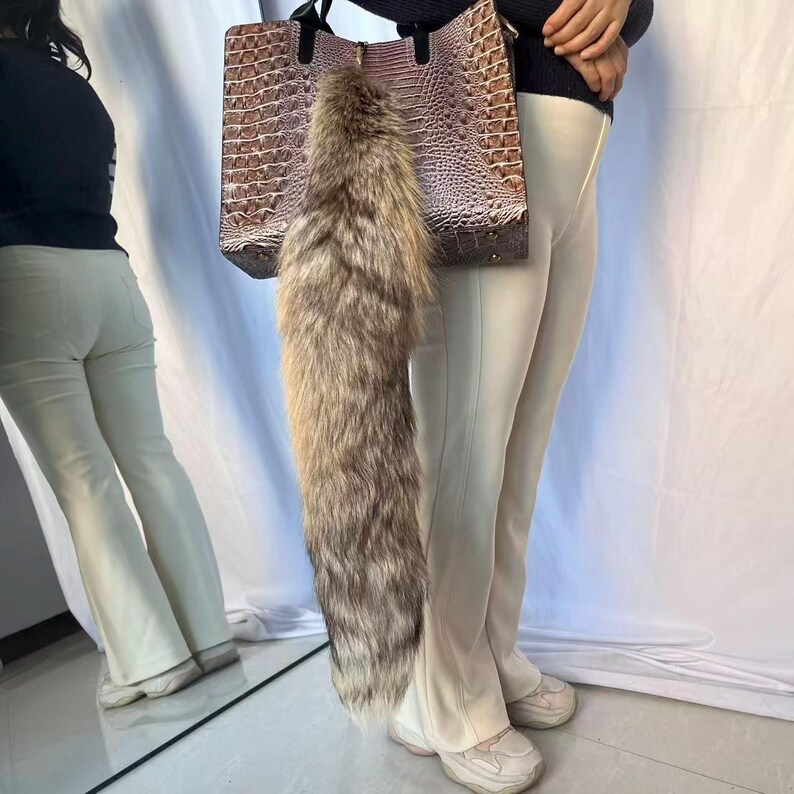 27" Fox Tails, Ethical Taxidermy Therian Tail Cosplay: Gray Gold, Clip ...