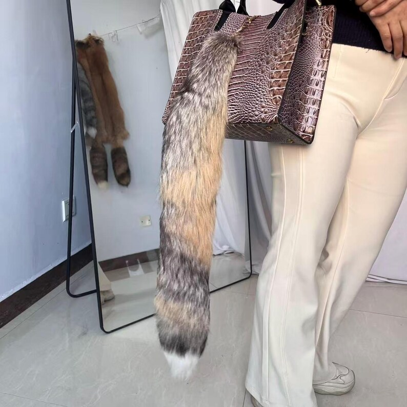 27" Fox Tails, Ethical Taxidermy Therian Tail Cosplay: Gold Gray, Clip ...