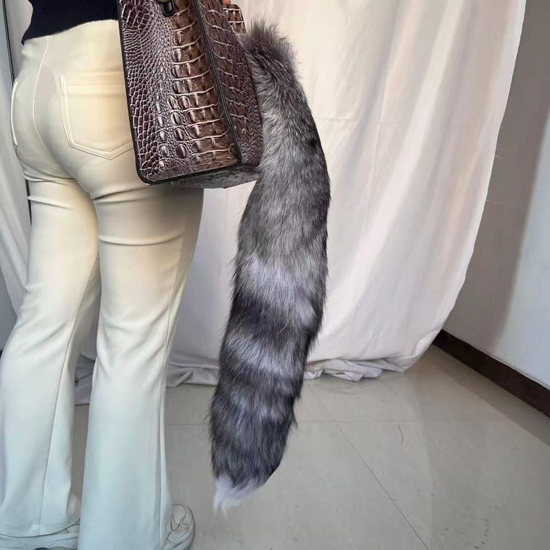 25" to 26" Fox Tails, Ethical Taxidermy Therian Tail Cosplay: White ...