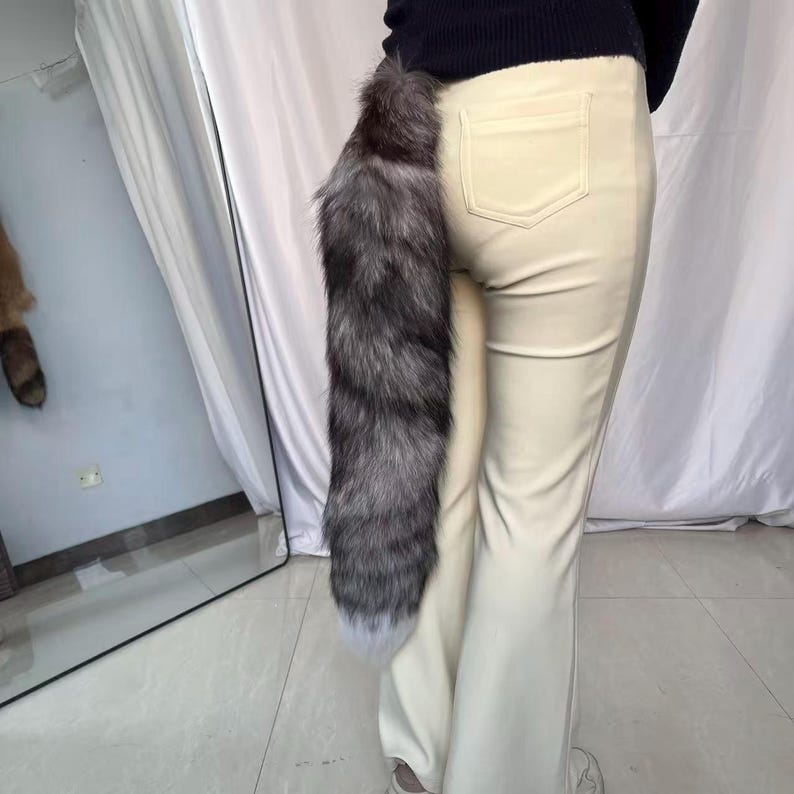 25" Fox Tails, Ethical Taxidermy Therian Tail Cosplay: Gray, Clip On ...