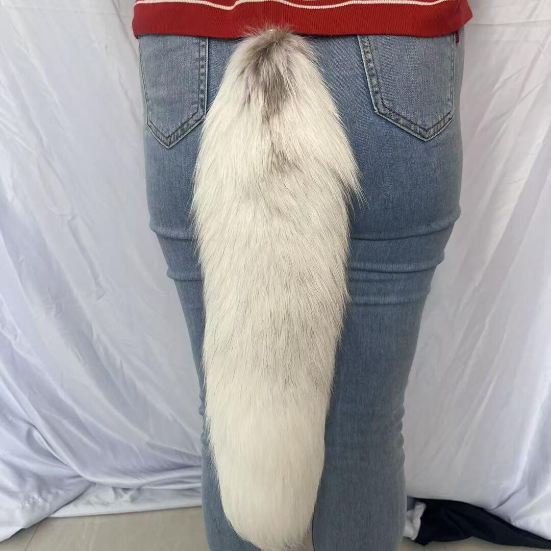 18" Fox Tails, Ethical Taxidermy Therian Tail Cosplay: White Gray, Clip ...