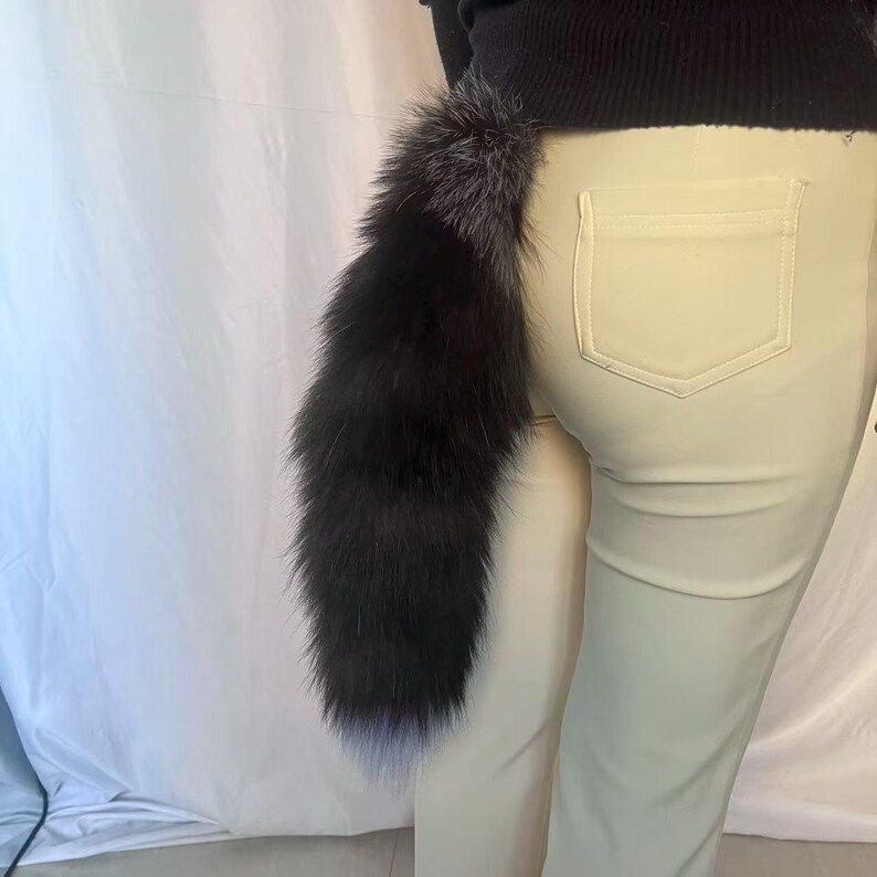 18" Fox Tails, Ethical Taxidermy Therian Tail Cosplay: Black, Clip On ...