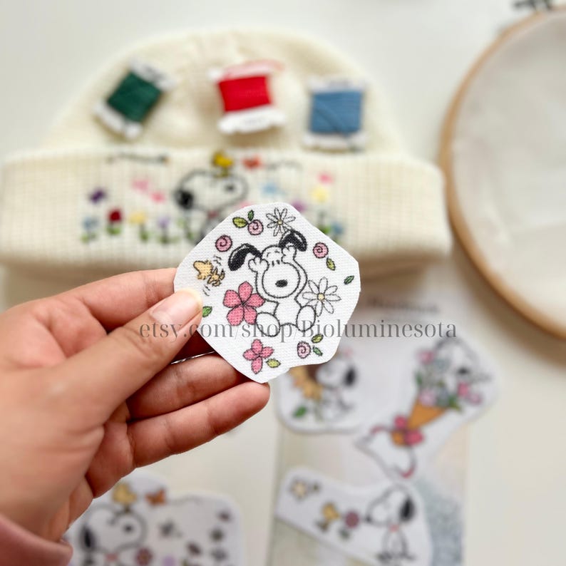 Snoopy Fabric Stickers | Cute Cartoon Embroidery Patches | DIY Sewing & Crafting | Pre-cut ...