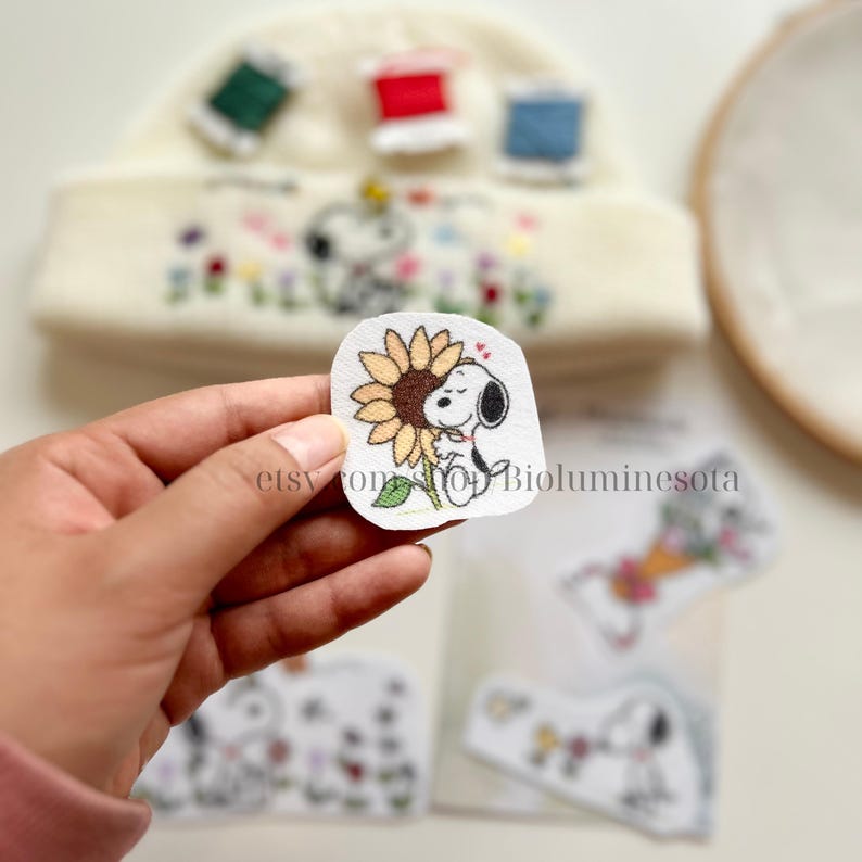 Snoopy Fabric Stickers | Cute Cartoon Embroidery Patches | DIY Sewing & Crafting | Pre-cut ...