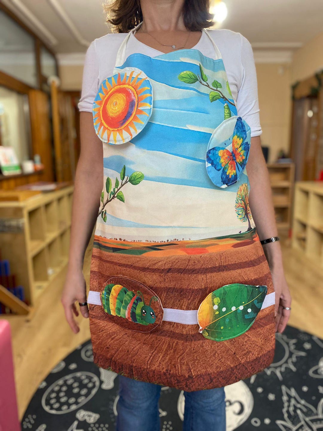 Storytelling Apron, Interactive Story Apron, Teacher Storytelling Tool ...