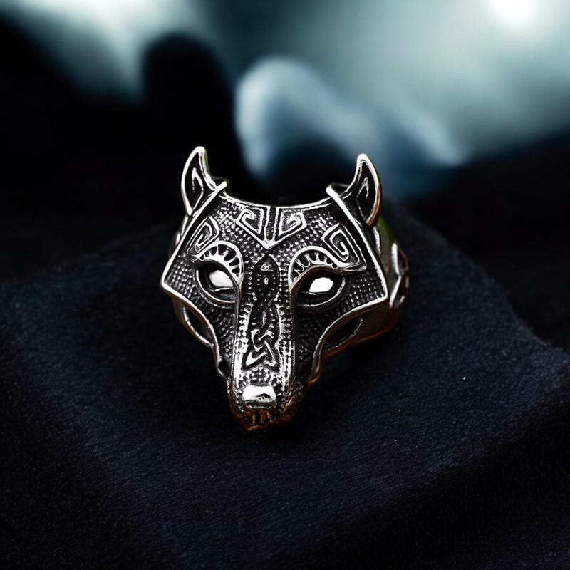 Wolf Ring - Etsy