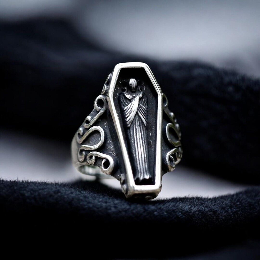 Gothic Nosferatu Coffin Ring | Vampire Coffin Ring | Goth Jewelry for ...