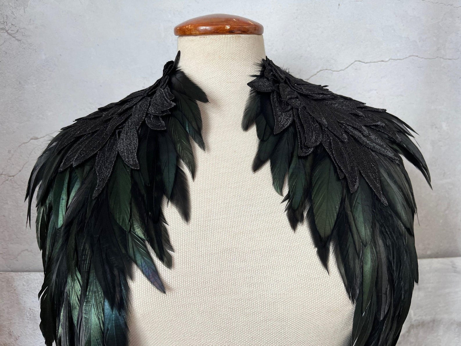 Black Feather Shawl, Shoulder Pad, Feather Epaulette, for Larp ...