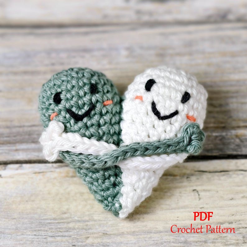 Crochet Heart Amigurumi Pattern | Crochet Pocket Heart Pattern ...