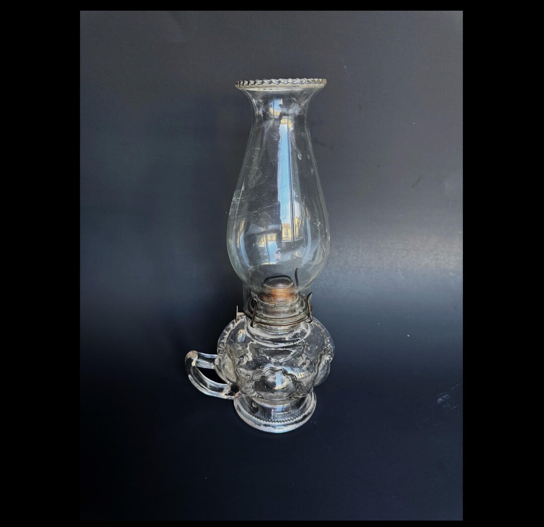 Vintage Ruffled Bullseye Finger Hand Oil Lamp - Etsy