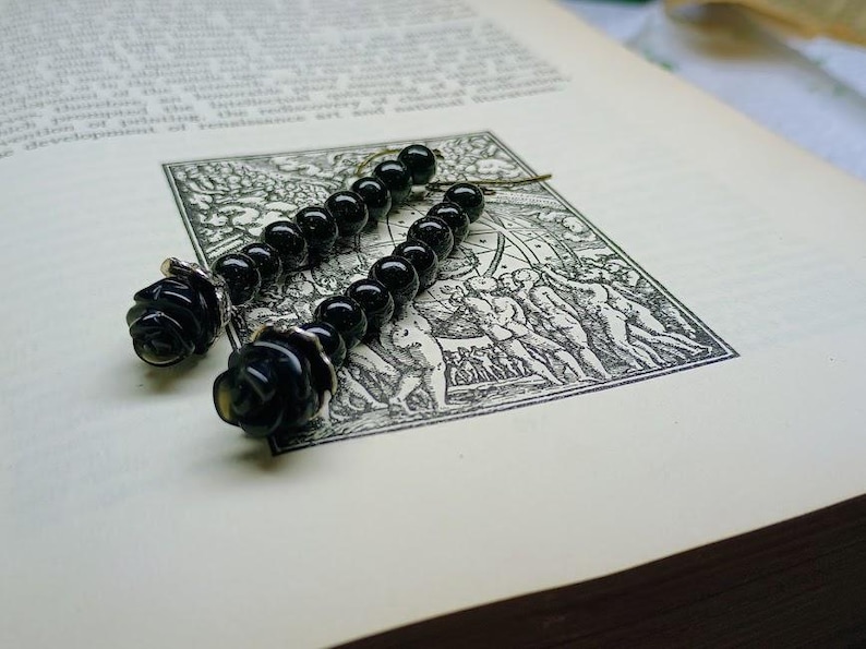The Widow's Lament . Black Onyx Carved Rose Flowers , Antiqued Silver ...