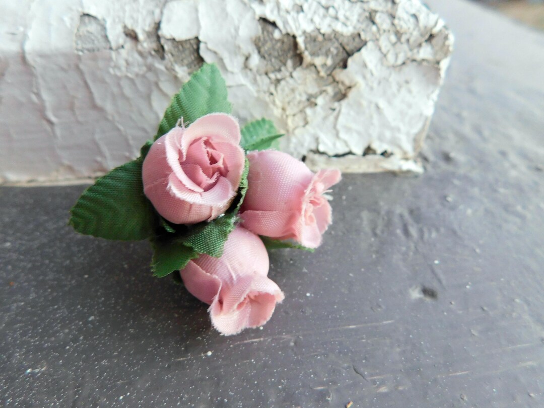 Prom or Bridal Finger Corsage Ring. Pink Rose Bud Satin Millinery ...