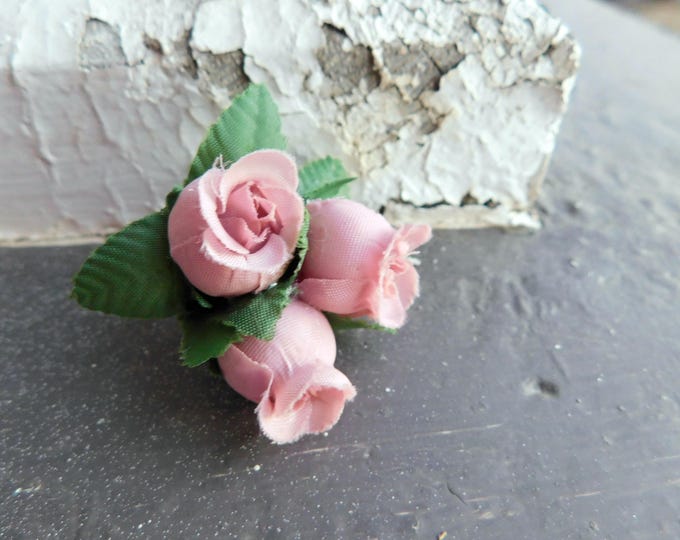 Prom or Bridal Finger Corsage Ring. Pink Rose Bud Satin Millinery ...