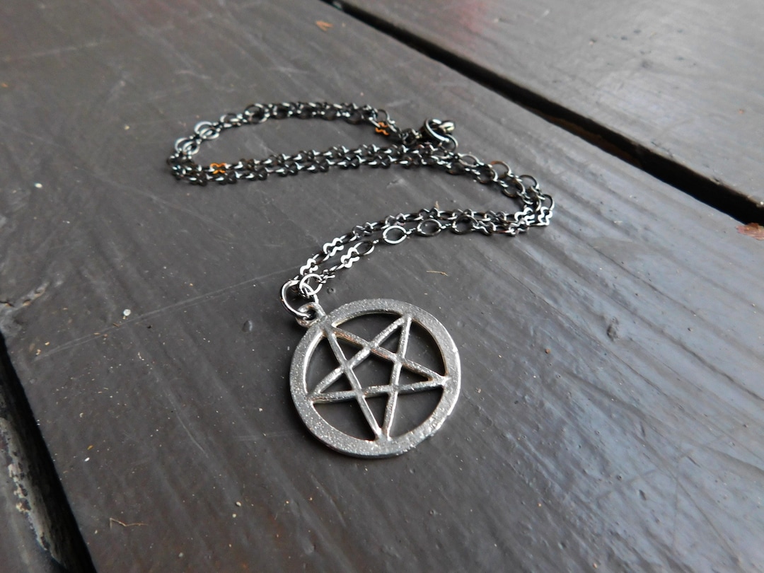 Hedgewitch. Pentagram Wiccan Star Symbol Protection Heathen Necklace # ...